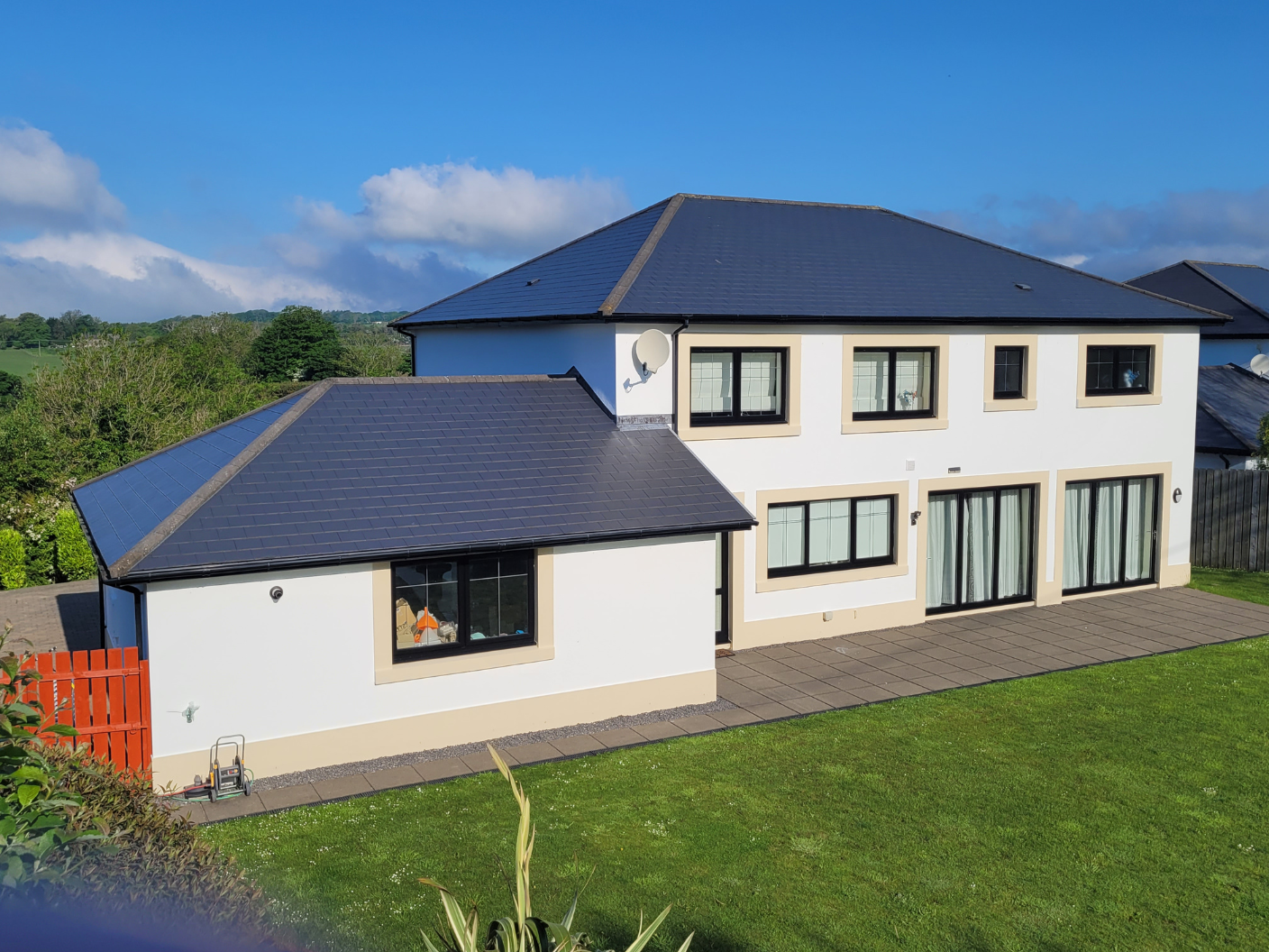 Exterior House Paint Inspiration: Find Your Perfect Colour | Emperor Paint