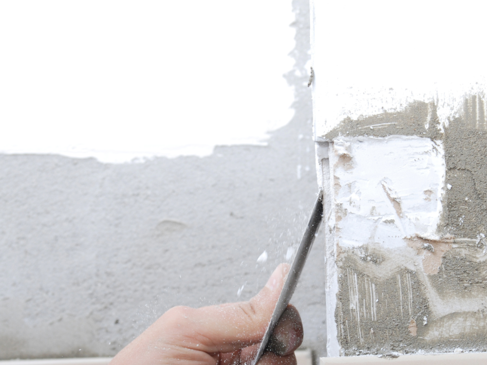 Why Is My Exterior Paint Peeling & Flaking? | Emperor Paint